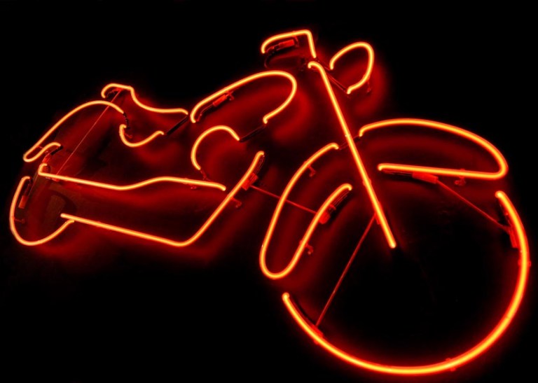 Having your name up in lights, thanks to Georges Claude. – Sciencelens